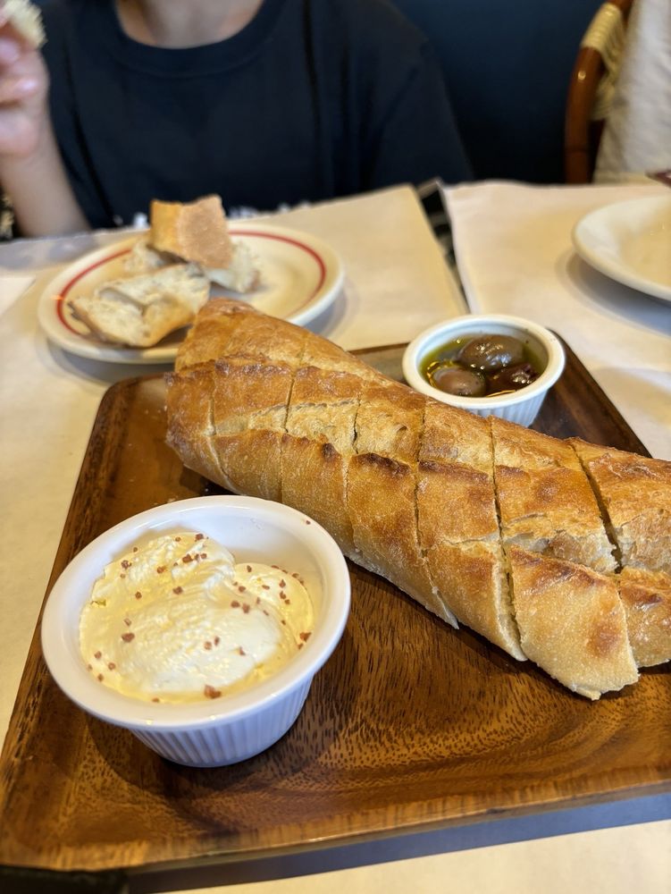 SALUT - Updated July 2024 - 261 Photos & 339 Reviews - 5034 France Ave ...