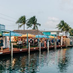 LIDO 73 - Updated October 2025 - 81 Photos & 58 Reviews - 90451 Old Hwy ...