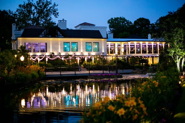 SWAN CLUB ON THE HARBOR - Updated December 2025 - 321 Photos & 208 ...