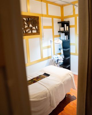 MOONLIGHT AT NAPLE - Updated January 2026 - 43 Photos & 177 Reviews ...