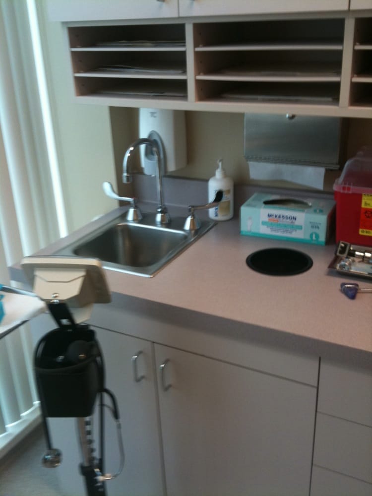 THOMAS POWELL, MD - Updated October 2025 - 1140 W La Veta Ave, Orange ...