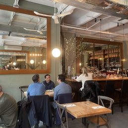 ALMAR - Updated July 2025 - 601 Photos & 523 Reviews - 111 Front St ...