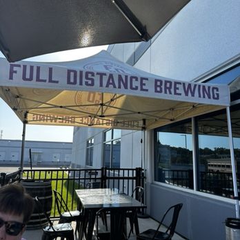 FULL DISTANCE BREWING - Updated October 2025 - 55 Photos & 31 Reviews ...