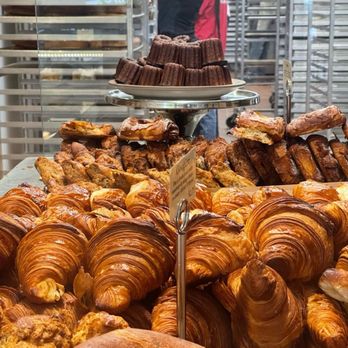 FOURNÉE BAKERY - Updated June 2025 - 923 Photos & 670 Reviews - 2912 ...