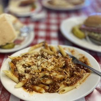 LUIGIS - Updated September 2024 - 554 Photos & 518 Reviews - 725 E 19th ...