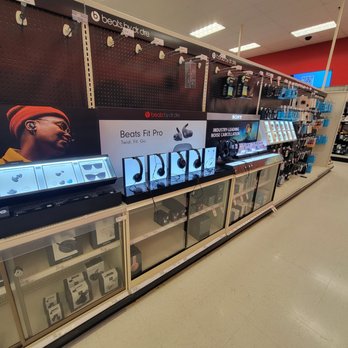 TARGET - Updated January 2026 - 24 Photos & 11 Reviews - 2323 Highway 3 ...