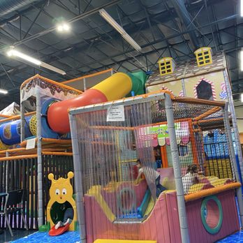 WACKY TACKY - Updated December 2025 - 227 Photos & 399 Reviews - 7351 ...