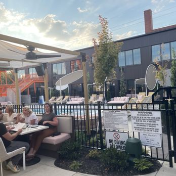 PASEO - Updated August 2024 - 137 Photos & 53 Reviews - 900 Baxter Ave ...