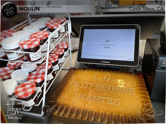 MOULIN - Updated October 2025 - 292 Photos & 115 Reviews - 3321 Hyland ...