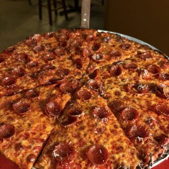 FRATESI’S PIZZA - Updated December 2025 - 121 Photos & 64 Reviews - 69 ...