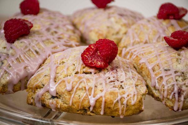 TWISTED TREE BAKING COMPANY - 73 Photos & 23 Reviews - 111 N Broadway ...