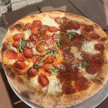 JOHNNY RAD’S PIZZERIA TAVERN - Updated May 2025 - 307 Photos & 437 ...