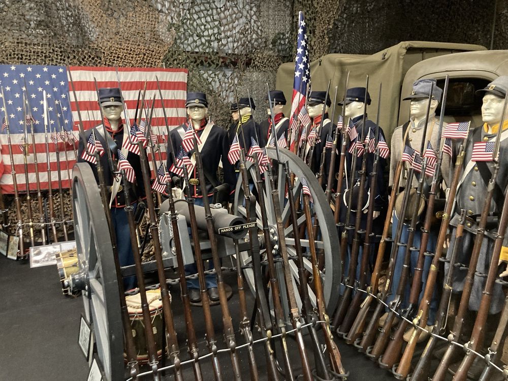 DRAGONMAN’S - Updated February 2025 - 687 Photos & 61 Reviews - 1200 ...