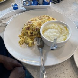 SCRAMBLER CAFE PRINCETON - Updated July 2025 - 95 Photos & 83 Reviews ...