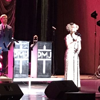 SINGLETARY CENTER FOR THE ARTS - Updated December 2025 - 18 Photos & 13 ...