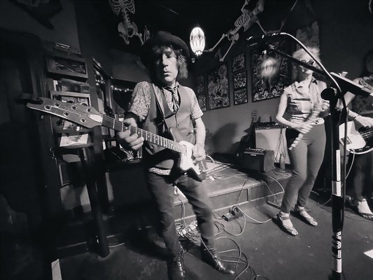 LUX LOUNGE - Updated January 2026 - 76 Photos & 161 Reviews - 666 South ...