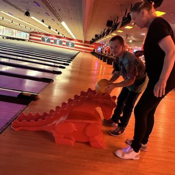 AMF PINOLE VALLEY LANES - Updated June 2024 - 139 Photos & 317 Reviews ...