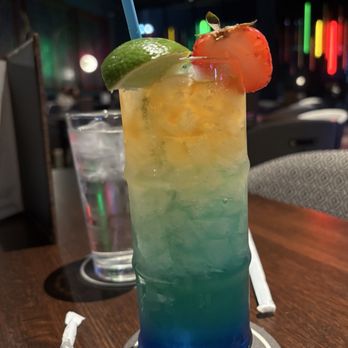 PUTTSHACK - ADDISON - Updated March 2025 - 312 Photos & 156 Reviews ...