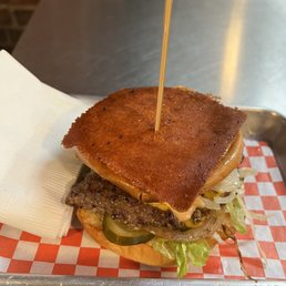 HELLA GOOD BURGER - Updated December 2025 - 275 Photos & 314 Reviews ...