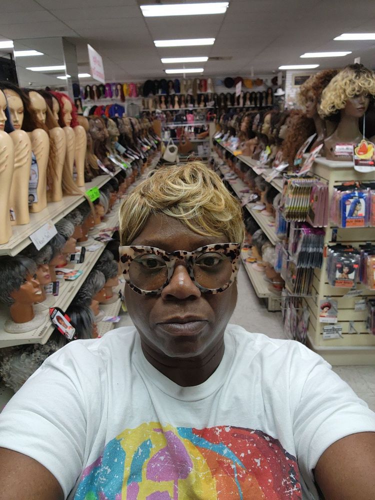 GRAND WIG HOUSE - Updated April 2026 - 16 Photos & 13 Reviews - 2911 ...