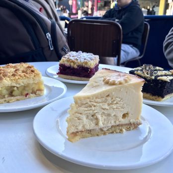 MONARCH CAKE SHOP - Updated December 2025 - 40 Photos & 21 Reviews ...