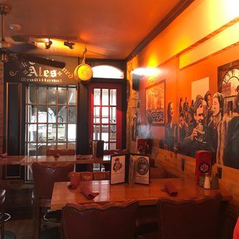 PINTS PUB - Updated February 2025 - 314 Photos & 415 Reviews - 221 W ...