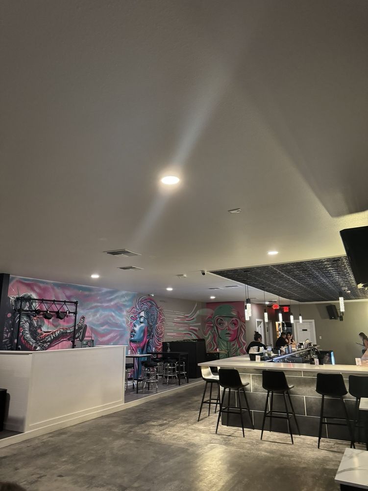 JUPITER RED - Updated October 2025 - 10 Photos - 822 S Virginia St ...