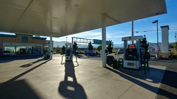 GOLDEN GATE PETROLEUM - Updated July 2025 - 13 Photos & 20 Reviews ...