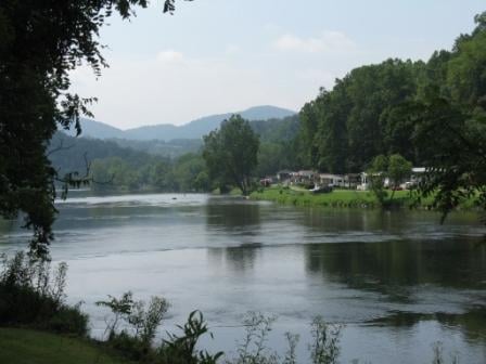 NEW RIVER CAMPGROUND & CANOE - Updated August 2025 - 6286 US Hwy 21 N ...