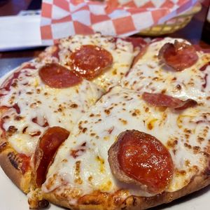 PARMA TAP HOUSE - Updated February 2025 - 5513 Pearl Rd, Parma, Ohio ...