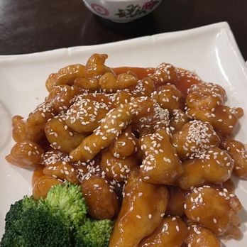 MR HUI’S - Updated September 2024 - 171 Photos & 155 Reviews - 3255 ...