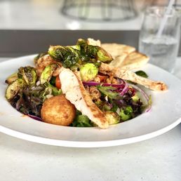 LOCAL TABLE - Updated December 2025 - 797 Photos & 877 Reviews - 10535 ...