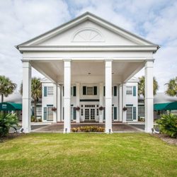 Top 10 Best Waterfront Restaurants in Crystal River, FL - Last Updated ...