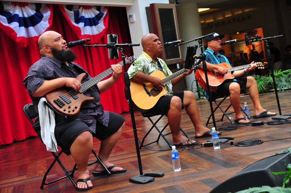 ALA MOANA CENTERSTAGE - Updated December 2025 - 96 Photos - 1450 Ala Moana Blvd, Honolulu ...