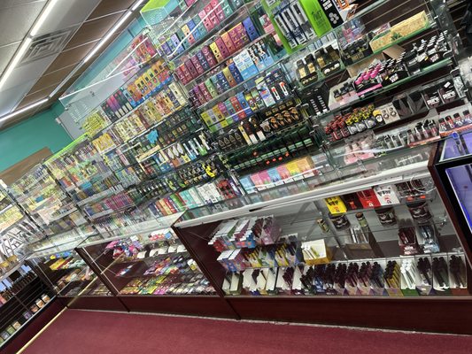 FIRST IN FLIGHT TOBACCO AND VAPE - Updated October 2025 - 9869 Ocean ...