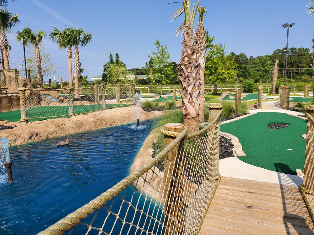 Creekside Mini Golf, Foley | Roadtrippers