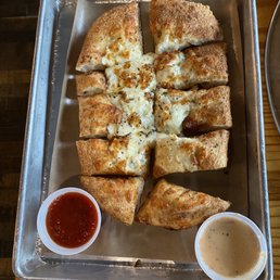 PINTHOUSE PIZZA - Updated December 2025 - 1122 Photos & 1435 Reviews ...