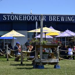 STONEHOOKER BREWING - Updated November 2025 - 47 Photos & 26 Reviews - 866 Lakeshore Road E ...