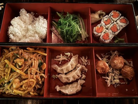 AJA ASIAN CUISINE & LOUNGE - 558 Photos & 401 Reviews - 28 US Hwy 1 ...