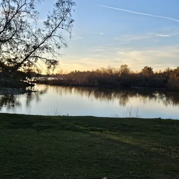 BONELLI BLUFFS RV RESORT & CAMPGROUND - Updated November 2024 - 566 ...