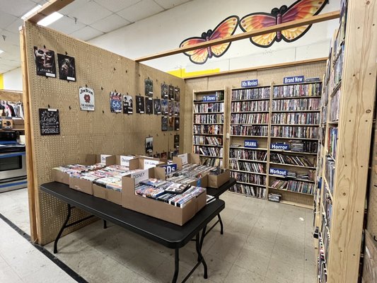 OUTER LOOP PEDDLERS MALL - Updated October 2025 - 40 Photos & 24 ...