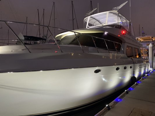 CLOSS MARINE - Updated October 2025 - 10 Reviews - 2330 Shelter Island ...