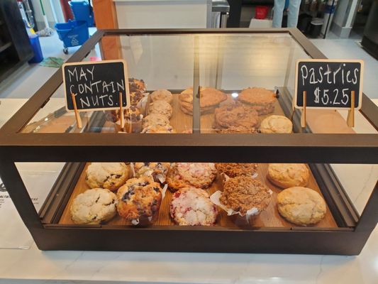 VOLT COFFEE TEA & TAP - Updated May 2024 - 15 Photos - 1123 Olive Dr, Davis, California - Coffee ...