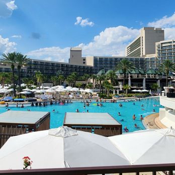 FALLS POOL BAR & GRILL - Updated April 2025 - 108 Photos & 41 Reviews ...