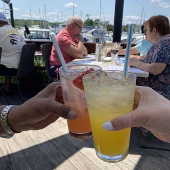 KETCH 22 - Updated September 2025 - 426 Photos & 396 Reviews - 7153 ...