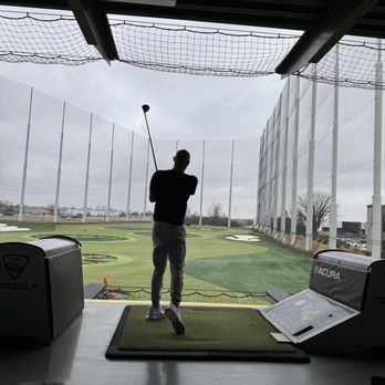 TOPGOLF - Updated March 2025 - 696 Photos & 527 Reviews - 9200 E 116th ...