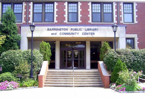 BARRINGTON PUBLIC LIBRARY - Updated January 2026 - 19 Photos & 18 ...