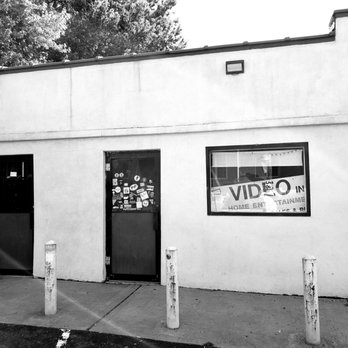 QUICK STOP - Updated October 2025 - 77 Photos & 33 Reviews - 58 Leonard ...