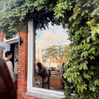 HIDDEN GROUNDS COFFEE - Updated May 2025 - 246 Photos & 83 Reviews - 21 ...