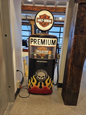 UNCLE MARIO’S GARAGE - Updated March 2025 - 25 Photos & 40 Reviews ...